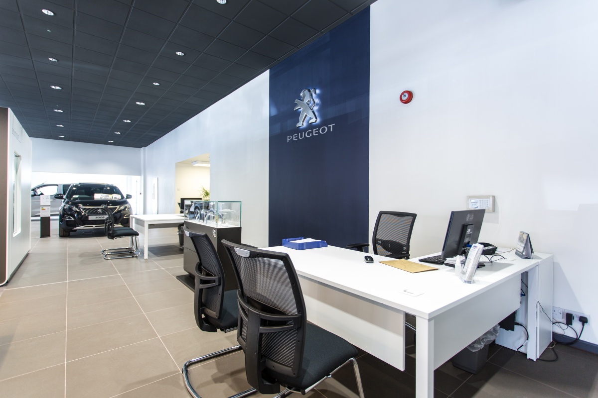 Car Dealership Photography